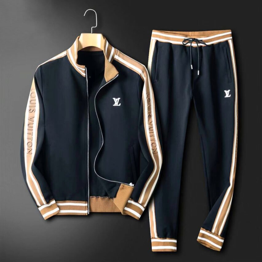 Louis Vuitton Men’s Tracksuits – Ogolgo